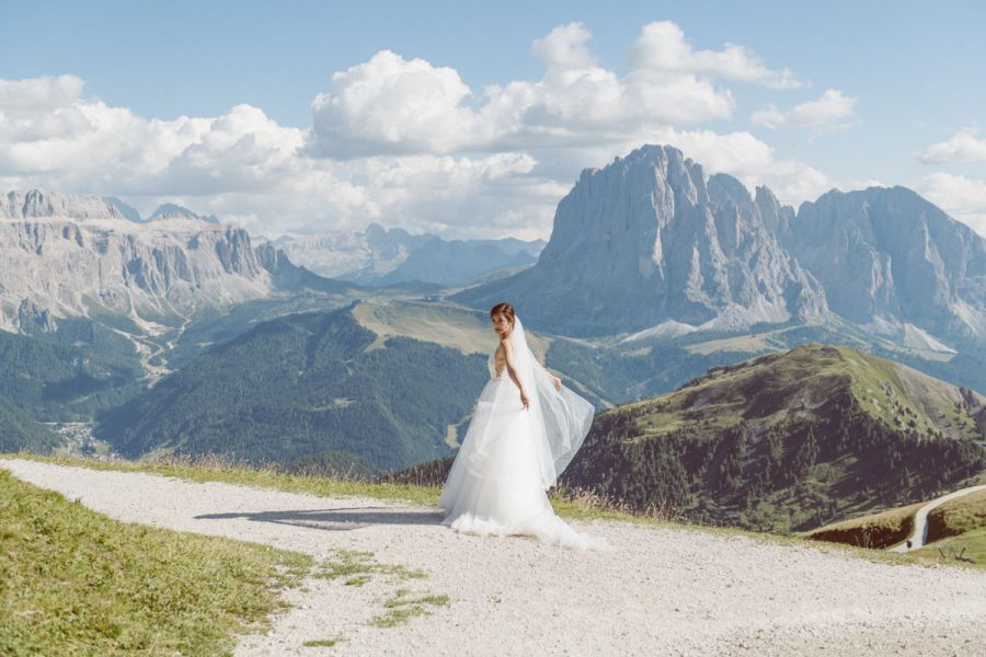 Unveiling Romance: An Adventurous Dolomites Prewedding Shoot in Italy