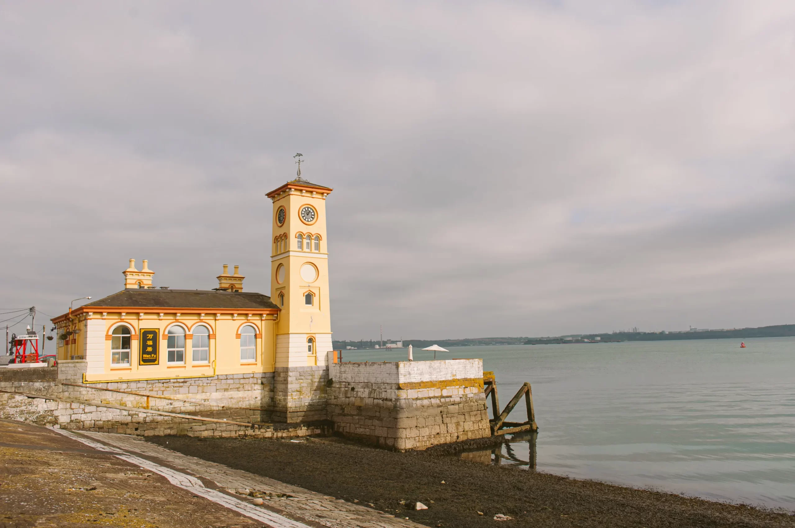 Cork Wedding Photography at Honal Chapel & Fota Island Resort.